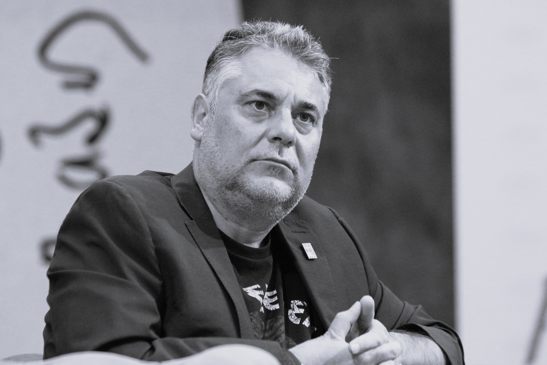 Сбогуваме се с писателя Алек Попов - Bulletin.BG
